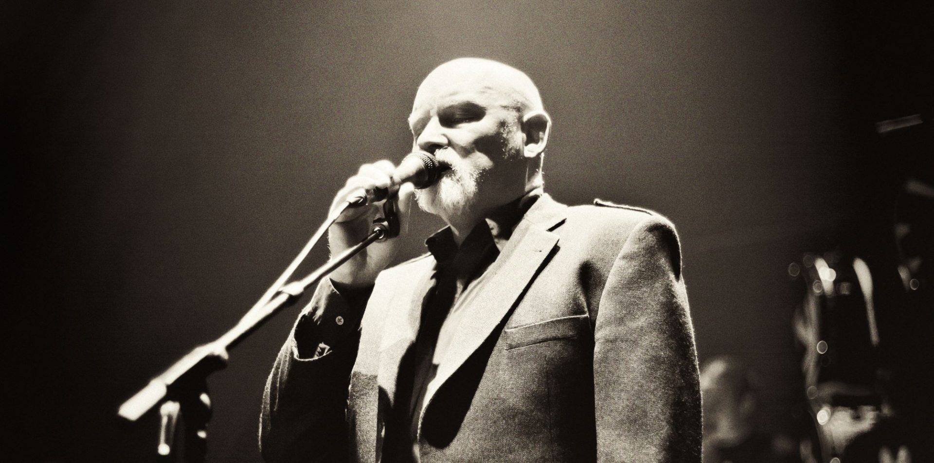 Brendan Perry dans l'ombre de Dead Can Dance | 7JAC