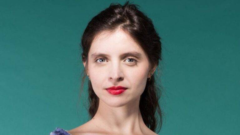 Typhaine D revisite les contes de fées dans un spectacle | 7JAC