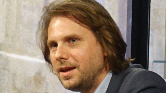 L'auteur du best seller "Les Yeux de Mona" à la librairie Les Volcans ...